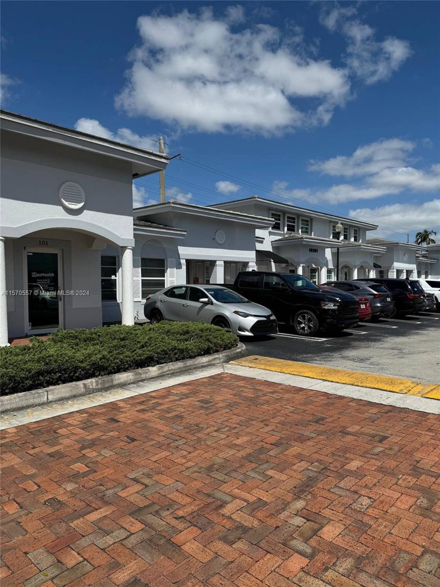 10281 SW 72nd St # 102 #B-102, Miami, FL 33173 | Crexi.com