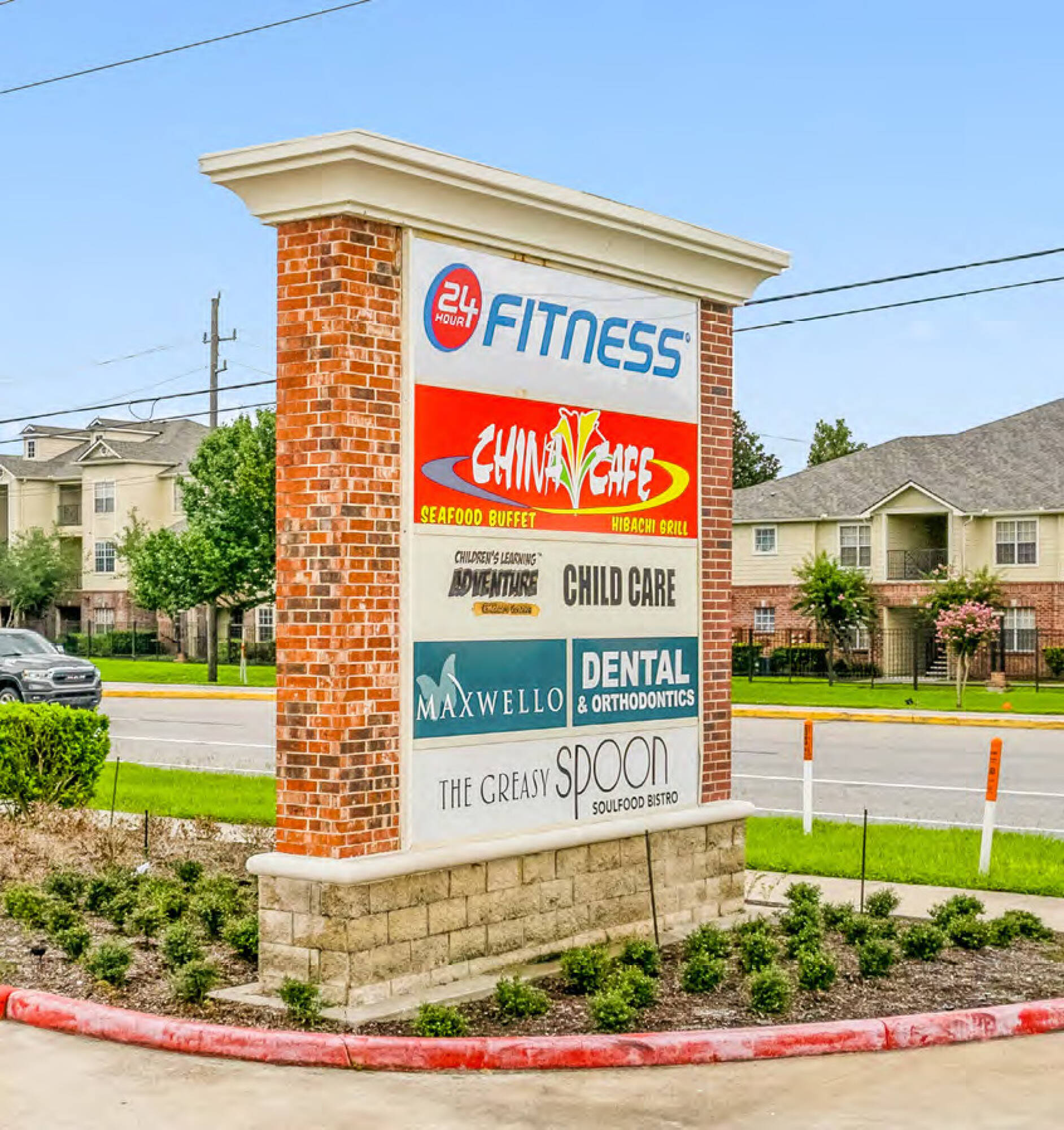 10011 Broadway St, Pearland, TX 77584 | Crexi.com