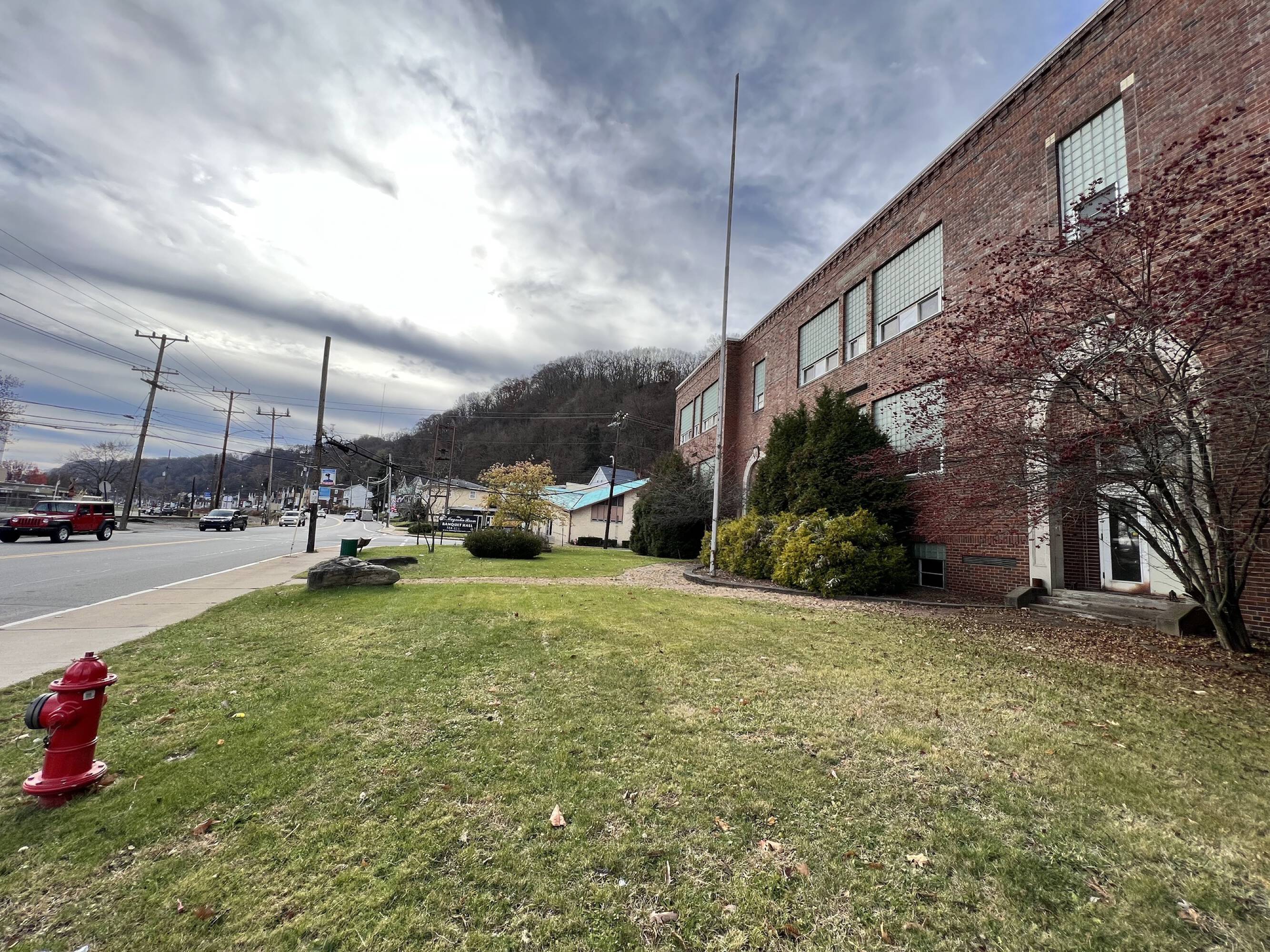 879 Freeport Rd, Creighton, PA 15030 | Crexi.com