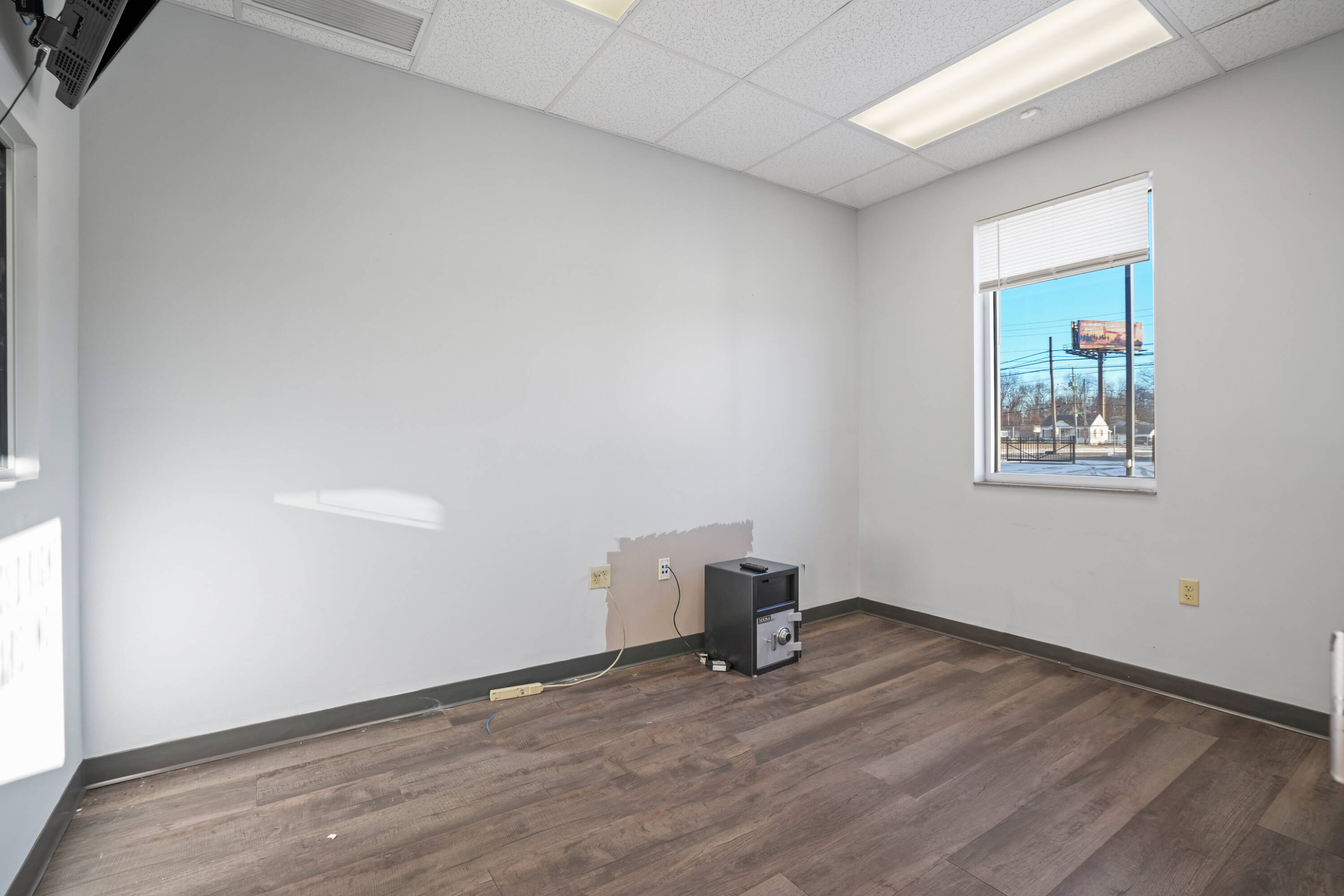 2380 Morse Rd, Columbus, OH 43229 | Crexi.com