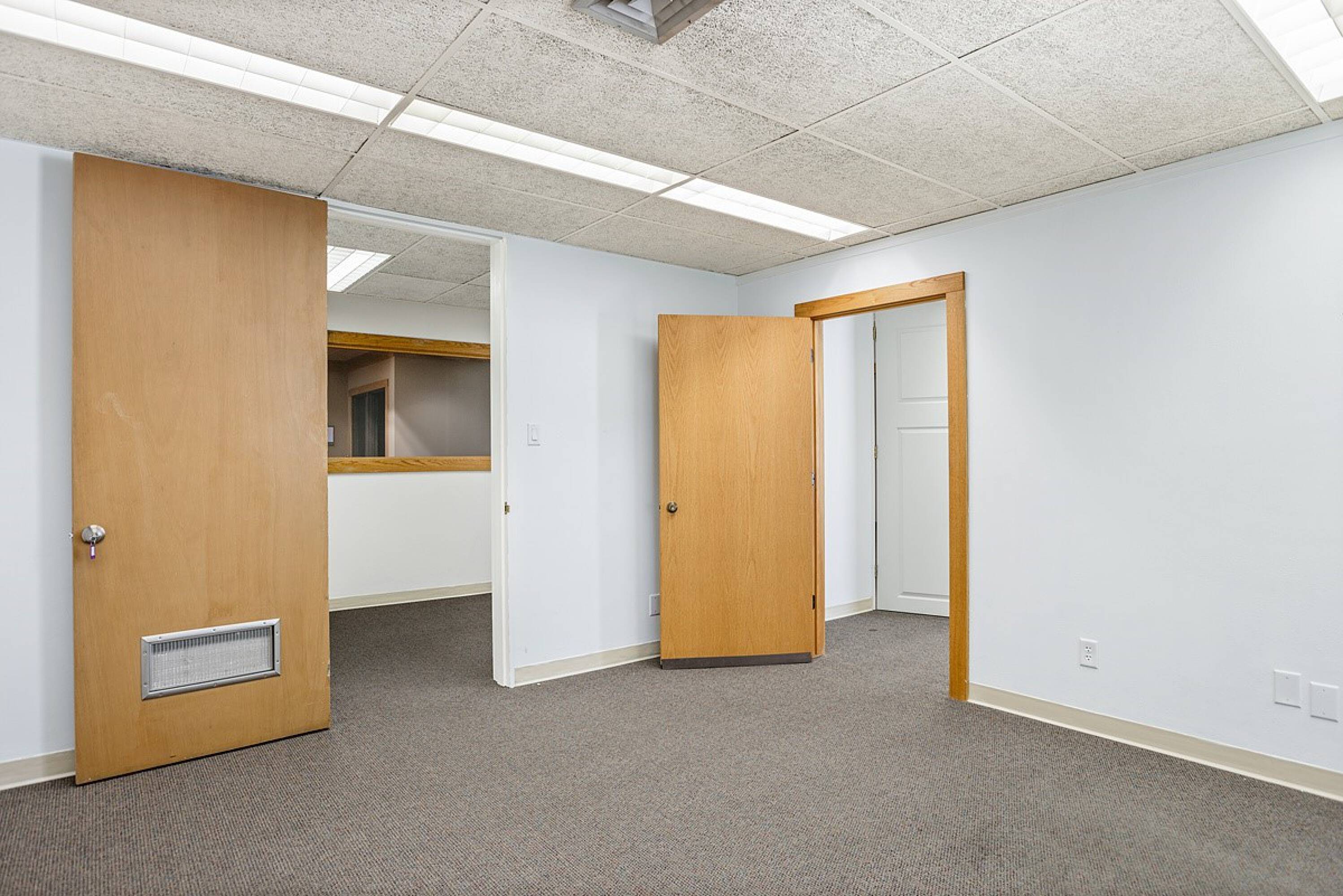 318-320 N Last Chance Gulch 2F & 2E, Helena, MT 59601 | Crexi.com