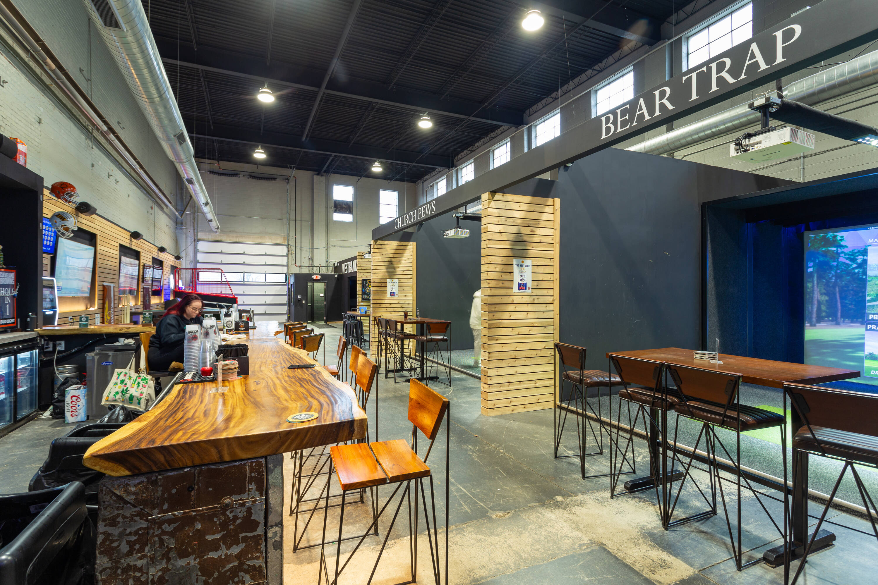 2111 Center St, Cleveland, OH 44113 | Crexi.com