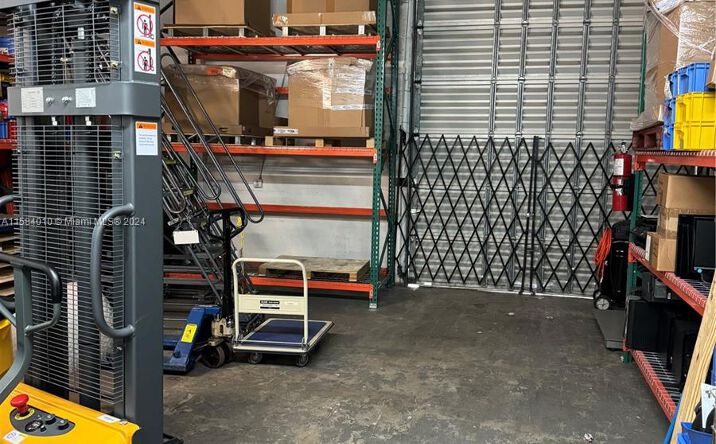 8000 NW 31st St # 18, Doral, FL 33122 | Crexi.com