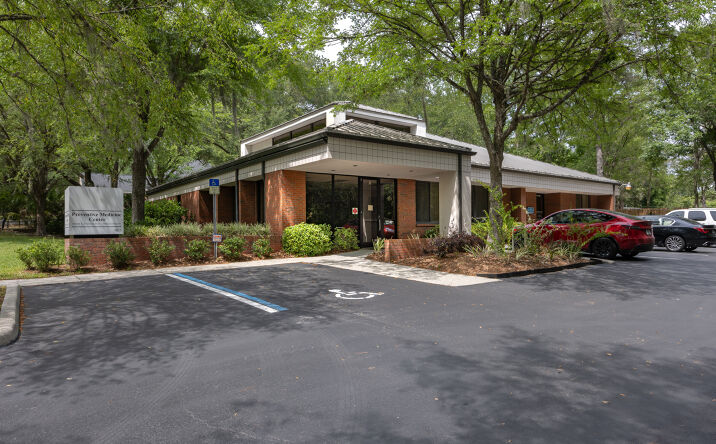 905 NW 56th Terrace, Gainesville, FL 32605 | Crexi.com