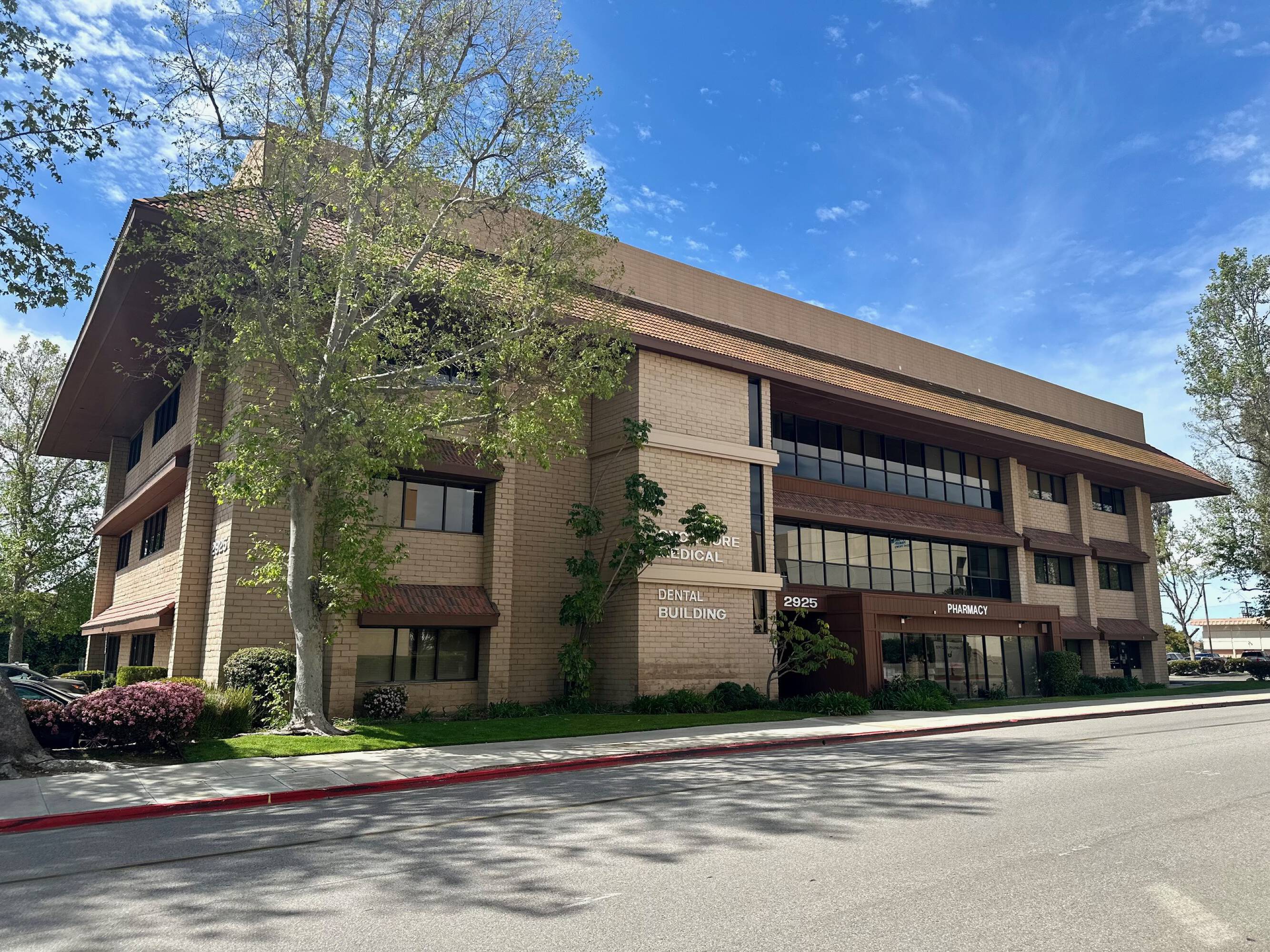 2925 Sycamore Dr, Simi Valley, CA 93065 | Crexi.com