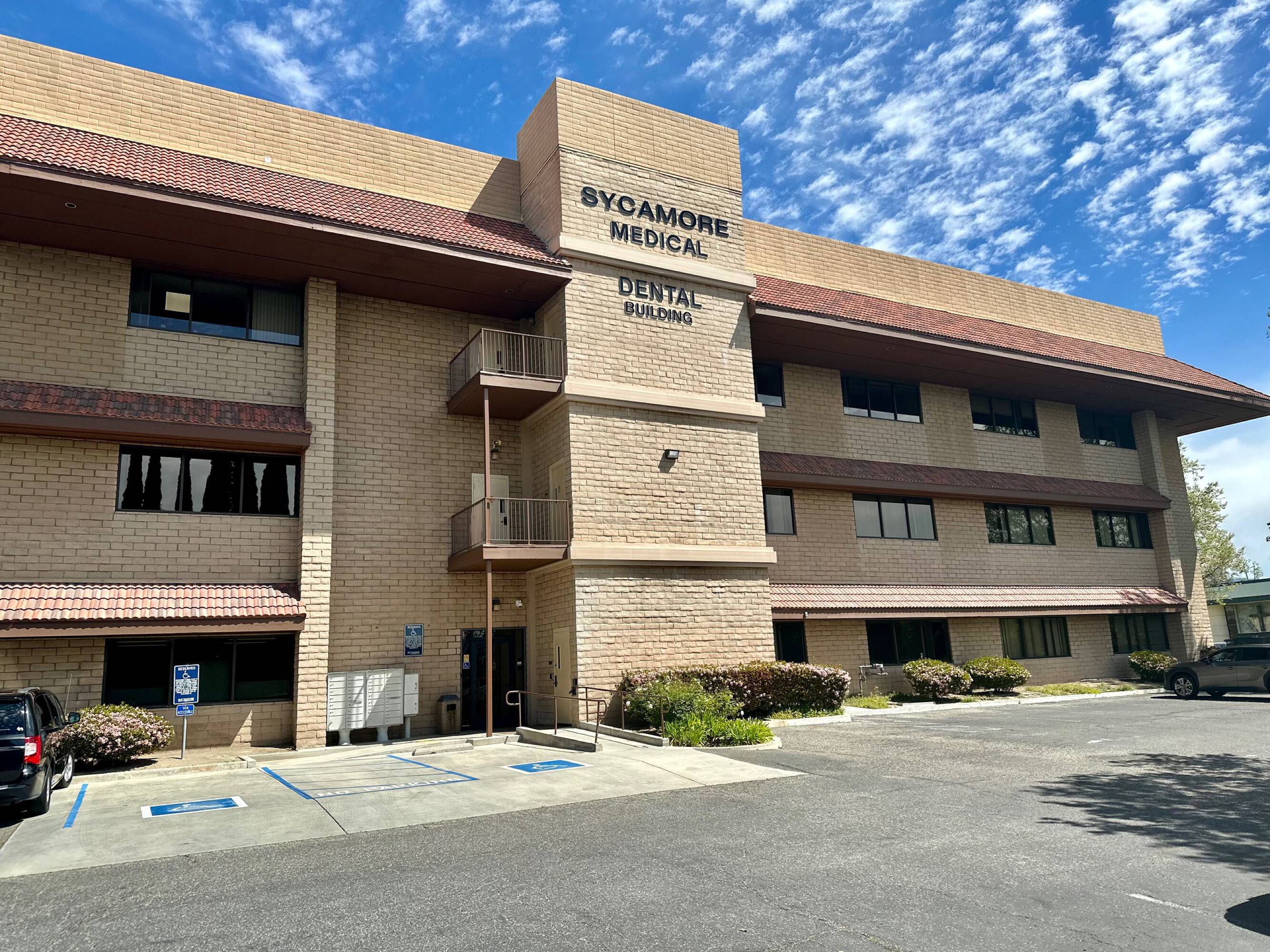 2925 Sycamore Dr, Simi Valley, CA 93065 | Crexi.com