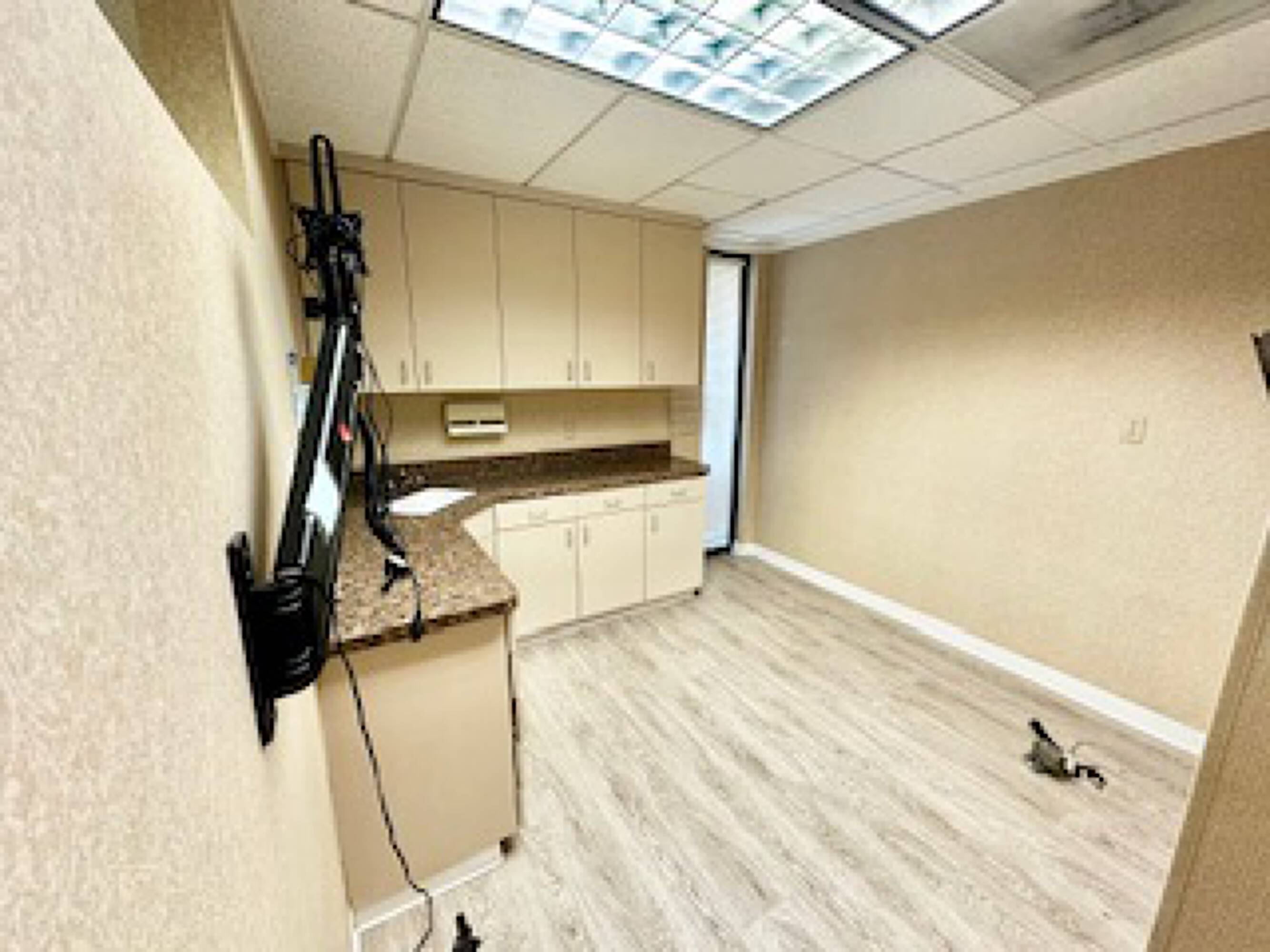 2925 Sycamore Dr, Simi Valley, CA 93065 | Crexi.com