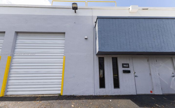 1462 NW 78 ave, Doral, FL 33126 | Crexi.com