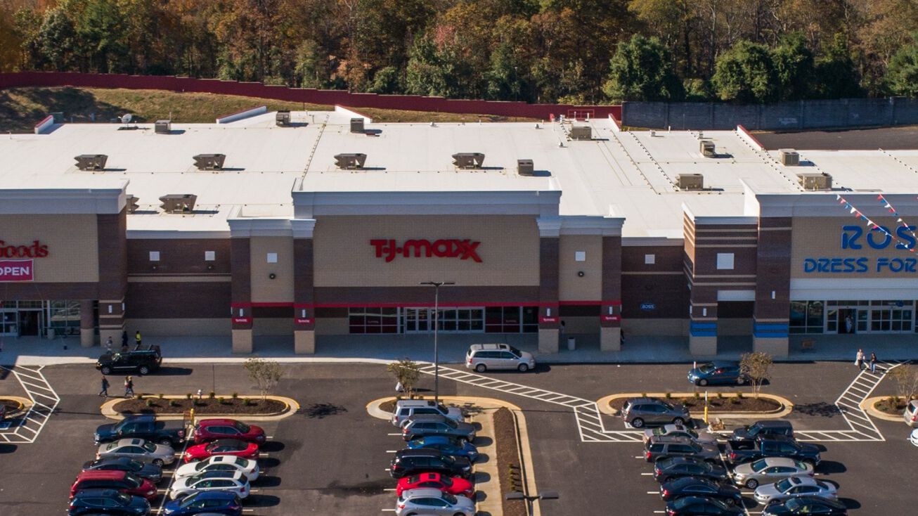 Breckenridge Shopping Center, Chester, VA 23831 - Retail Space for Lease