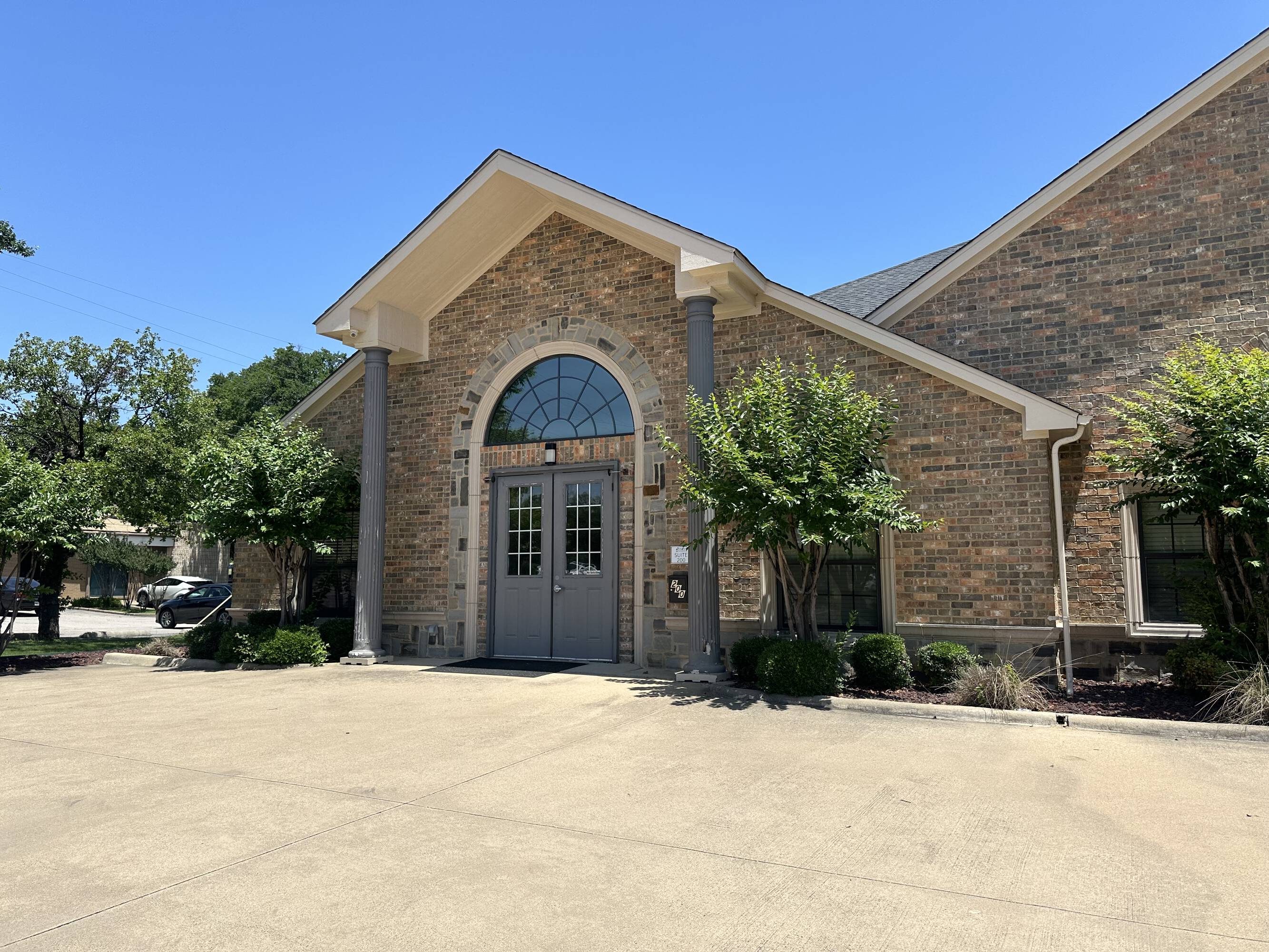 345 Westpark Wy, Euless, TX 76040 | Crexi.com