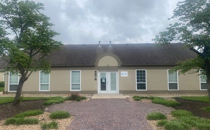 527 N Mur-Len Rd, Olathe, KS 66062 | Crexi.com