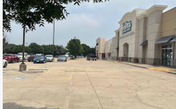 2984 W Wheatland Rd, Dallas, TX 75237 | Crexi.com