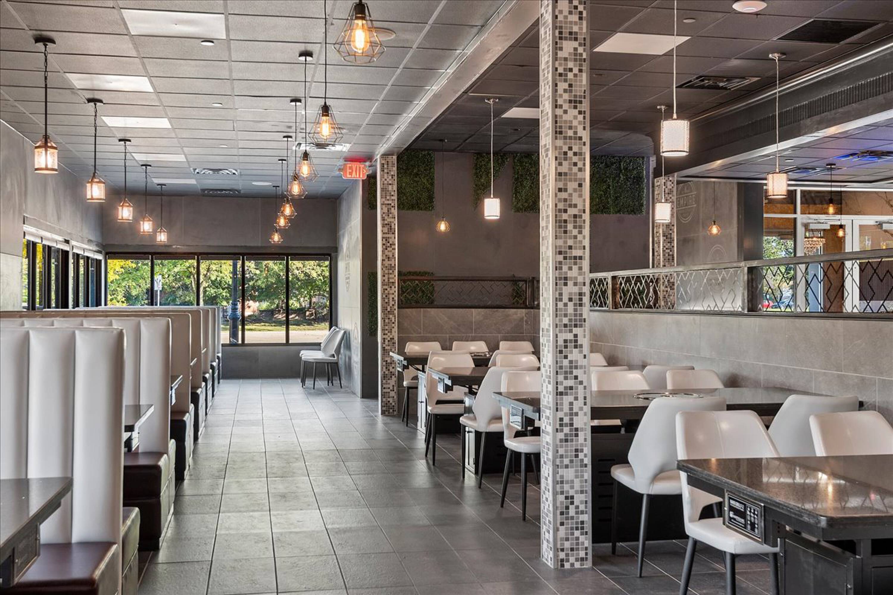 2100 W White Oaks Dr, Springfield, IL 62704 | Crexi.com