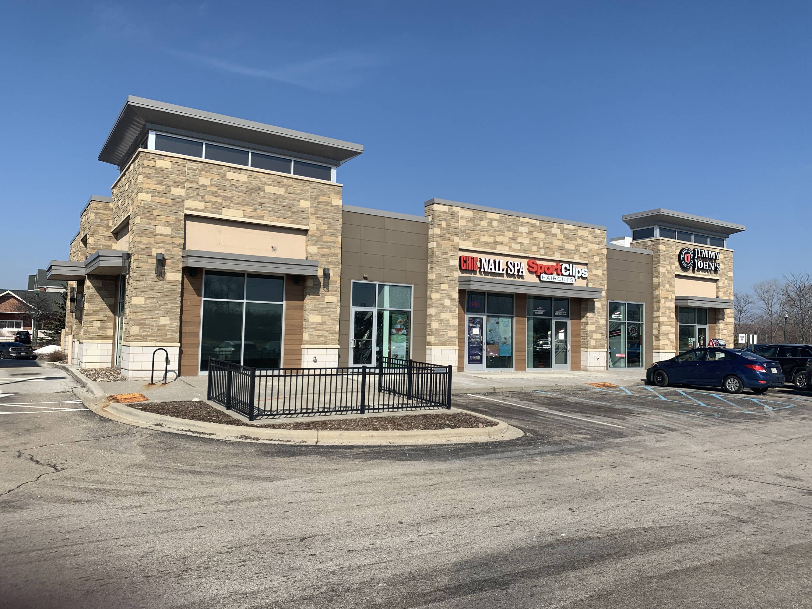 15500 W Greenfield Ave, Brookfield, WI 53005 | Crexi.com