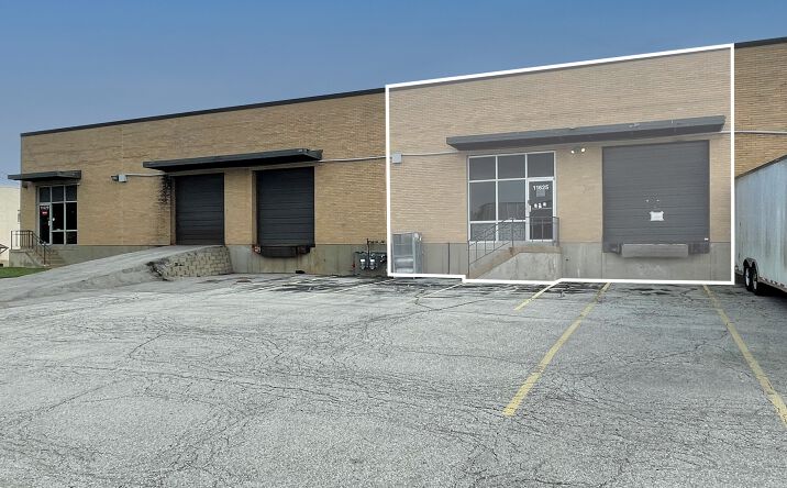 11611-11629 Fairgrove Industrial Boulevard, Maryland Heights, MO 63043 ...