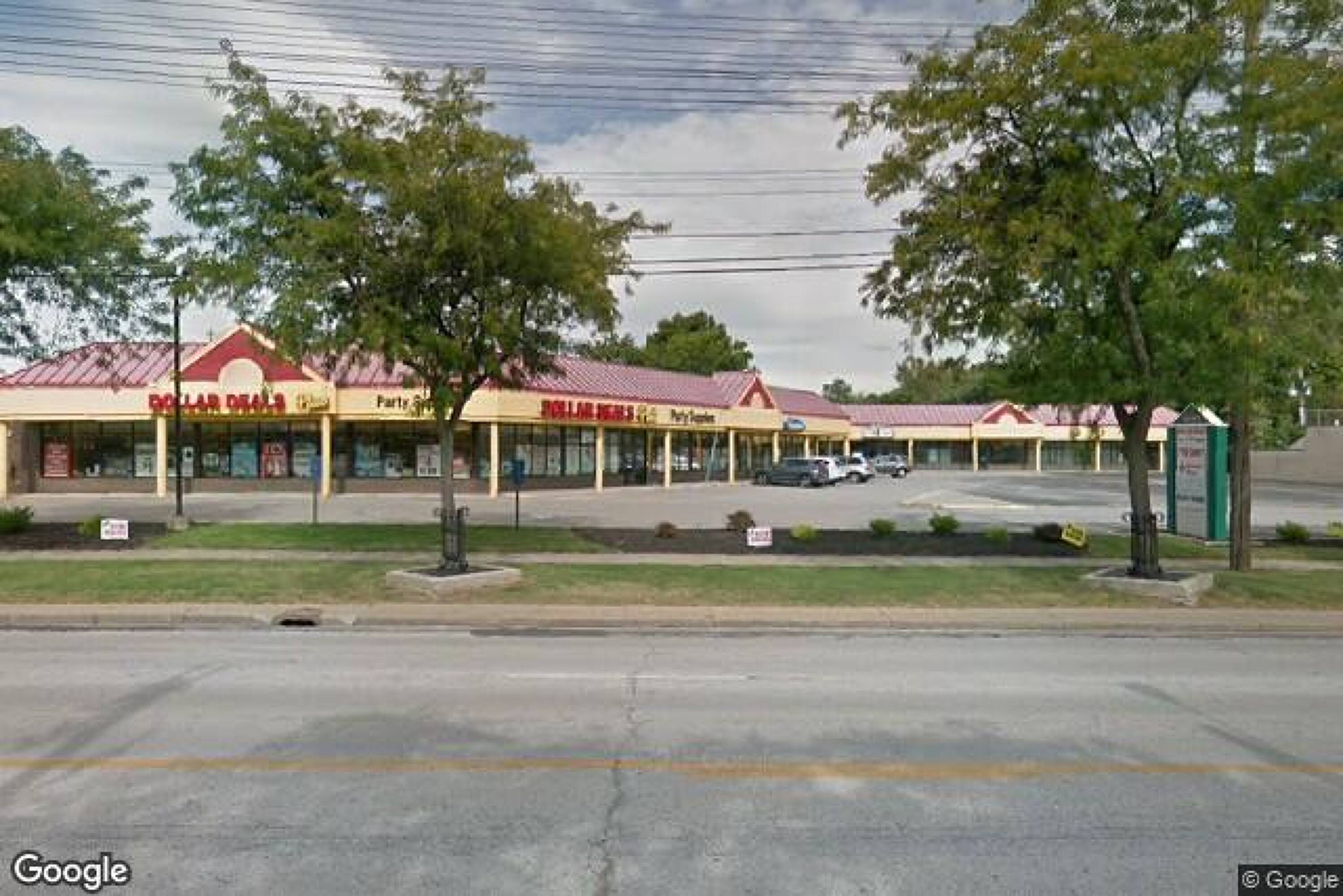 6444 PEARL RD Parma OH 44130-2900 APN: 473-19-002 | Crexi.com