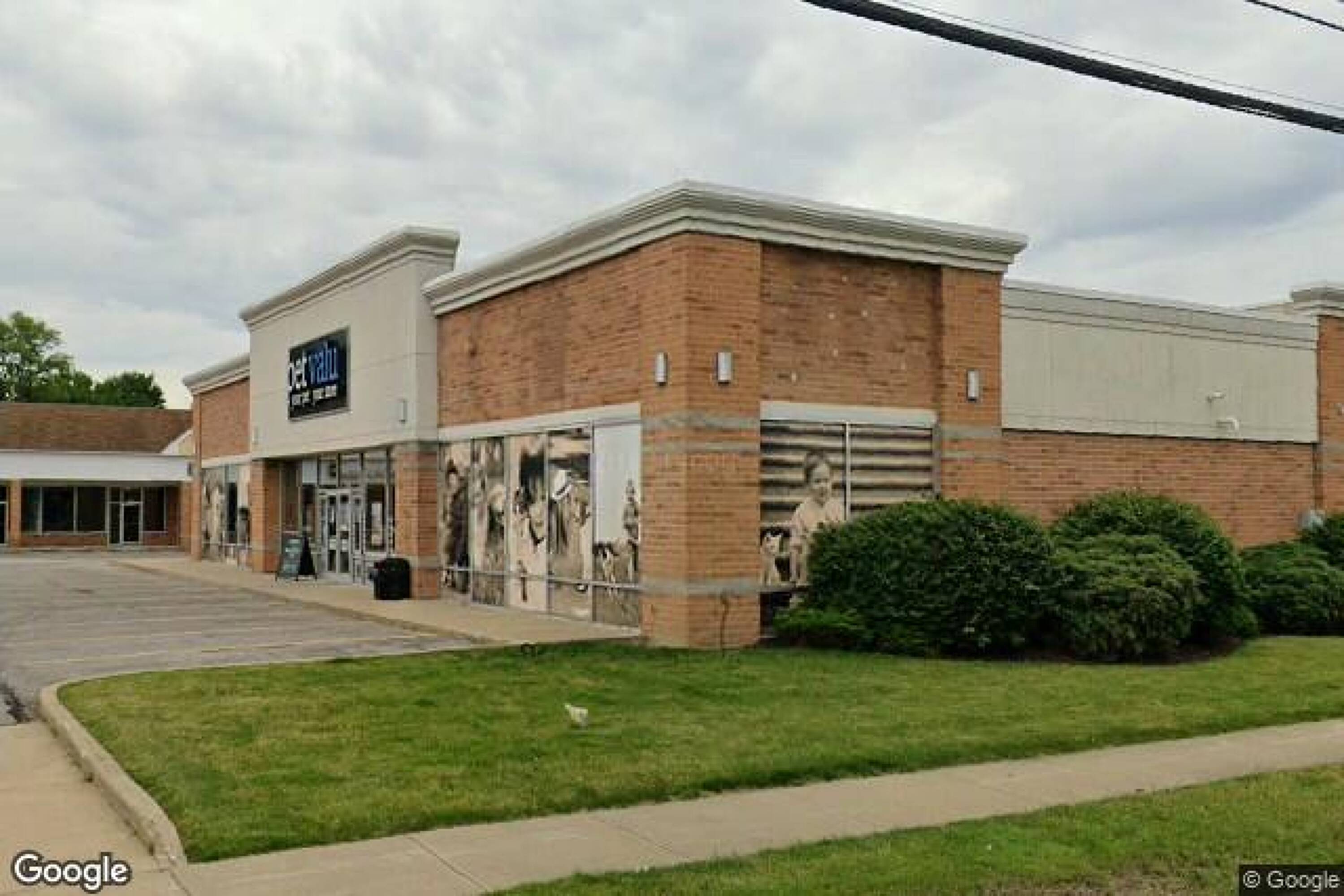 445 W Bagley Rd, Berea, OH 44017 | Crexi.com