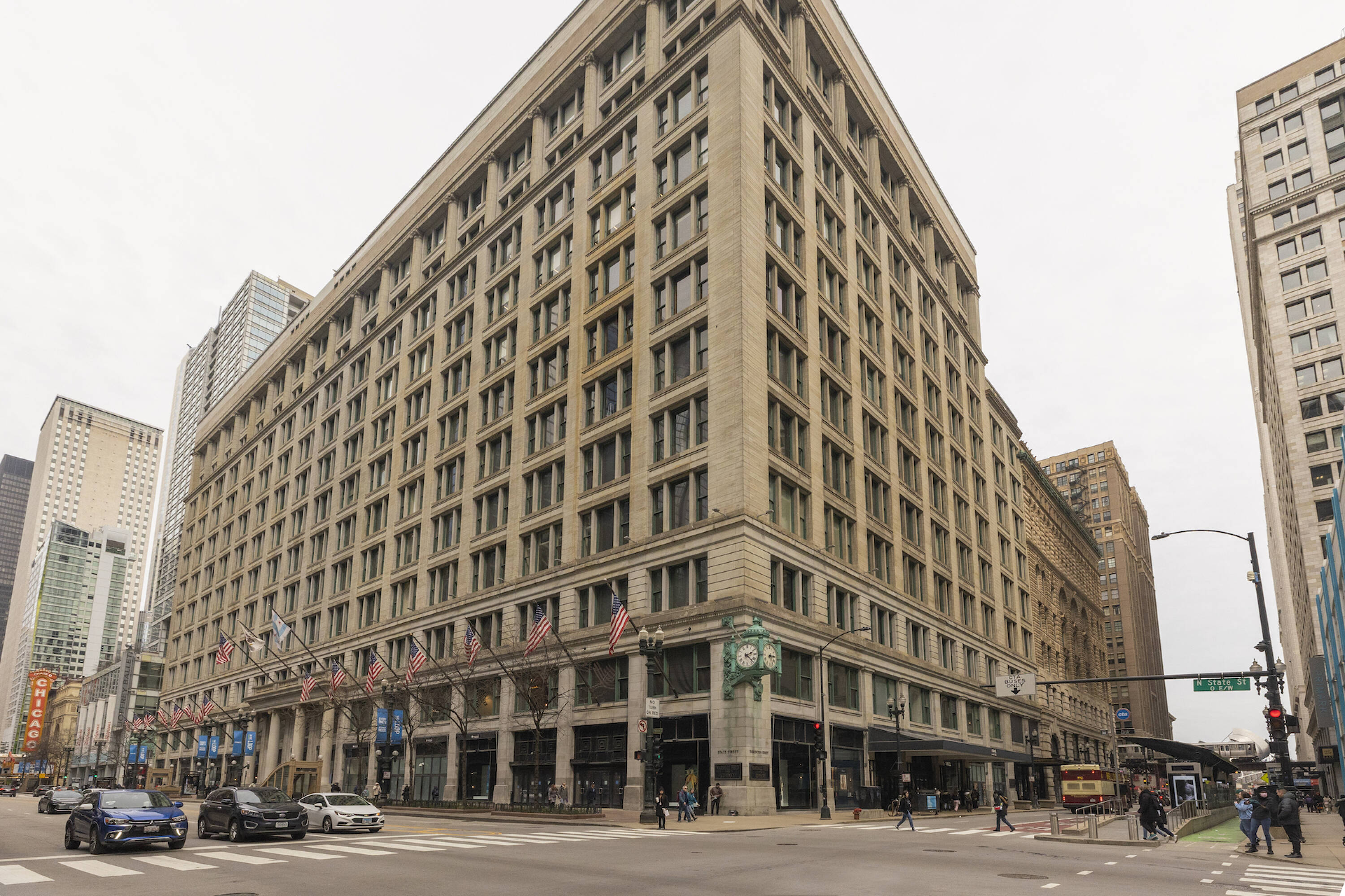 24 E Washington St, Chicago, IL 60602 | Crexi.com