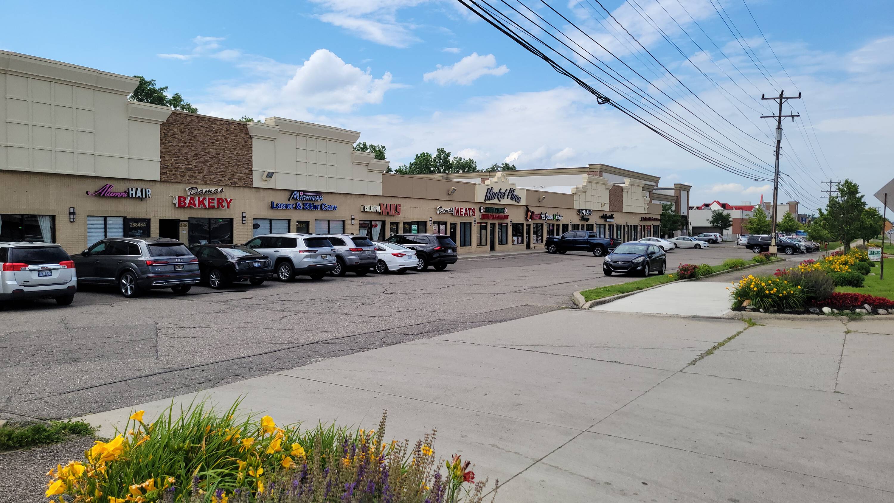 28859 Orchard Lake Rd, Farmington Hills, MI 48334 | Crexi.com