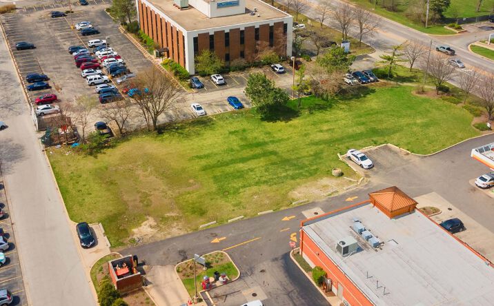 9225 Golf Rd, Des Plaines, IL 60016 | Crexi.com