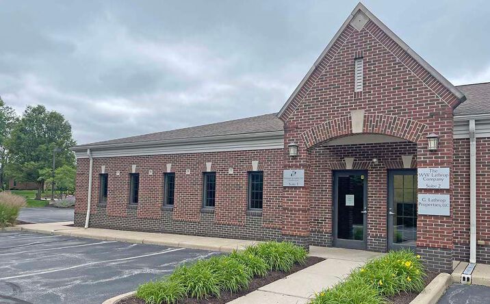 28366 Kensington Ln, Perrysburg, OH 43551 | Crexi.com