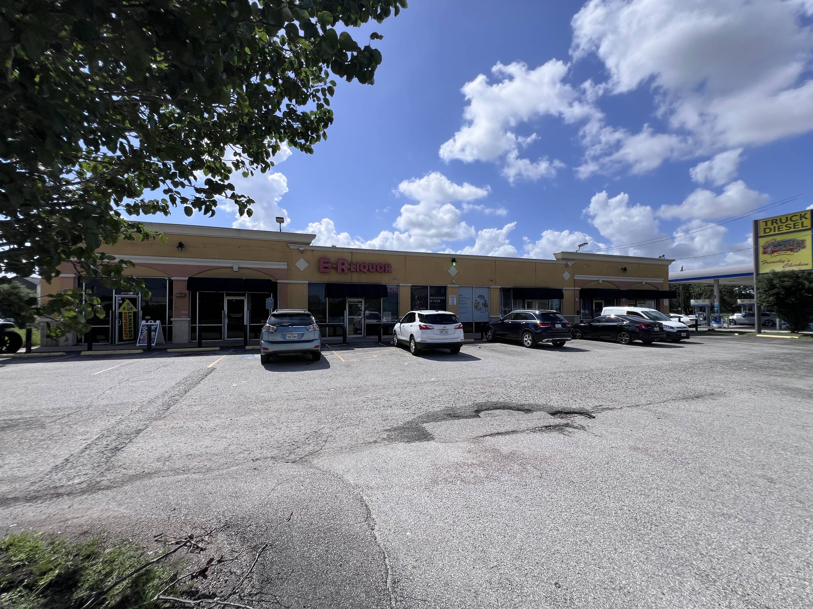 12224 Almeda Rd, Houston, TX 77045 | Crexi.com