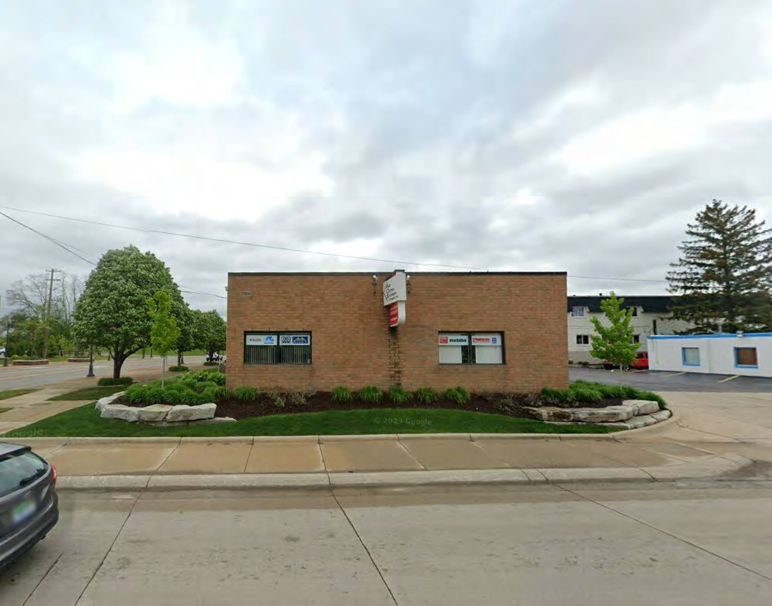 25806 Novi Road,, Novi, MI 48375 | Crexi.com