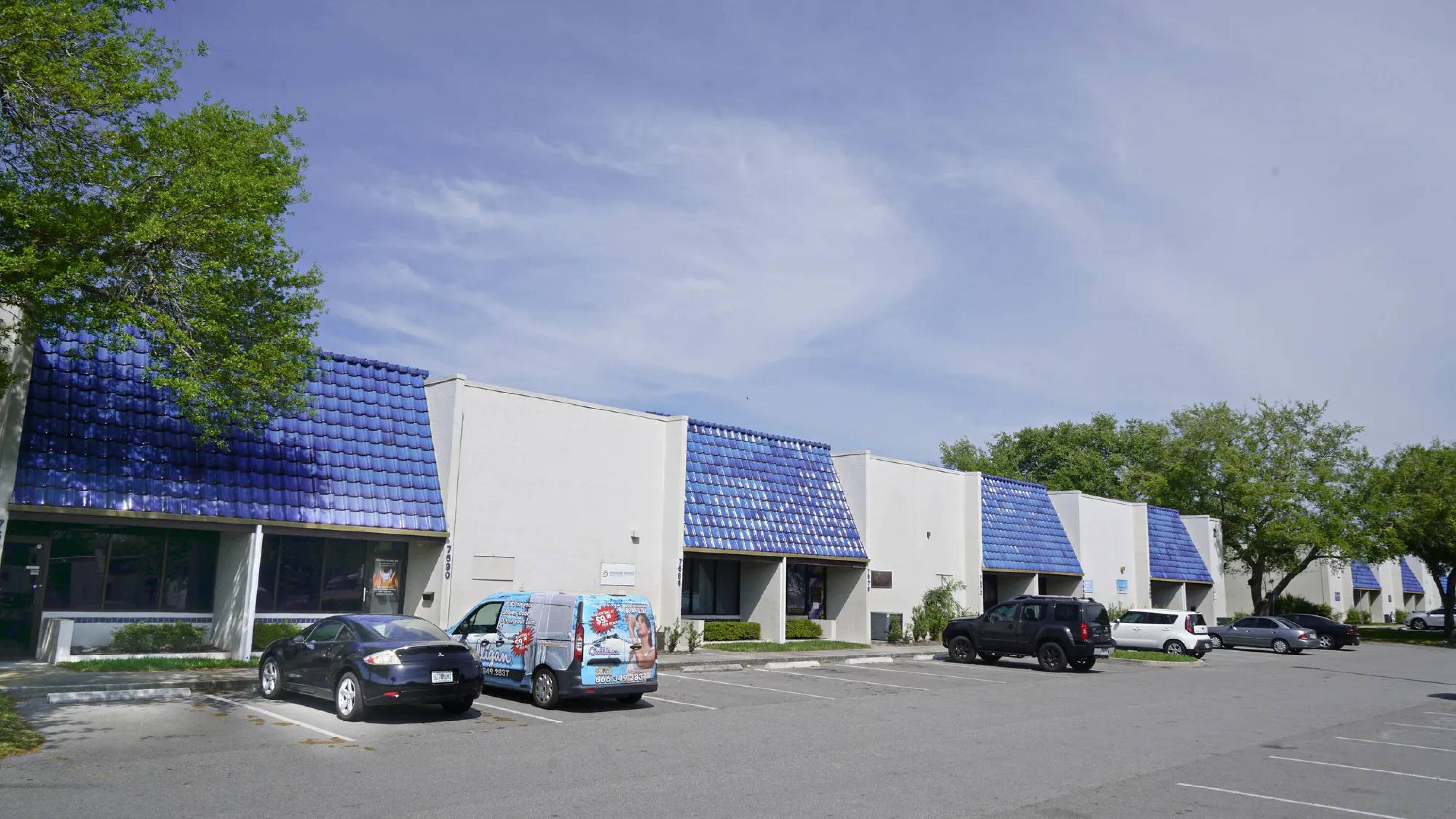 15th Street East & Tallevast Road, Sarasota, FL 34243 | Crexi.com