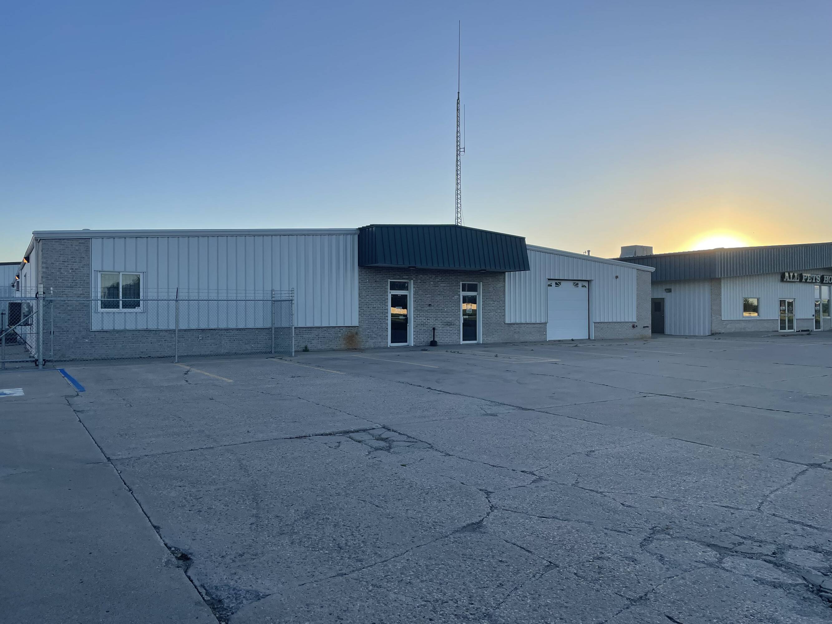 5118 Gateway Dr, Grand Forks, ND 58203 | Crexi.com