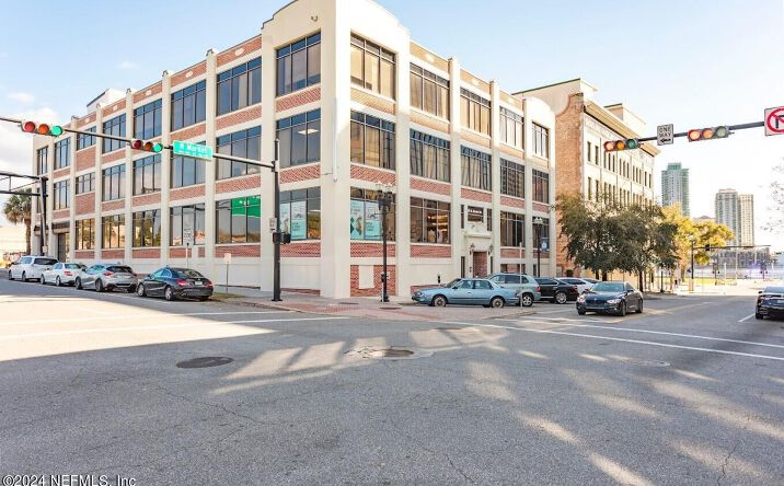 25 N MARKET Street, Jacksonville, FL 32202 | Crexi.com