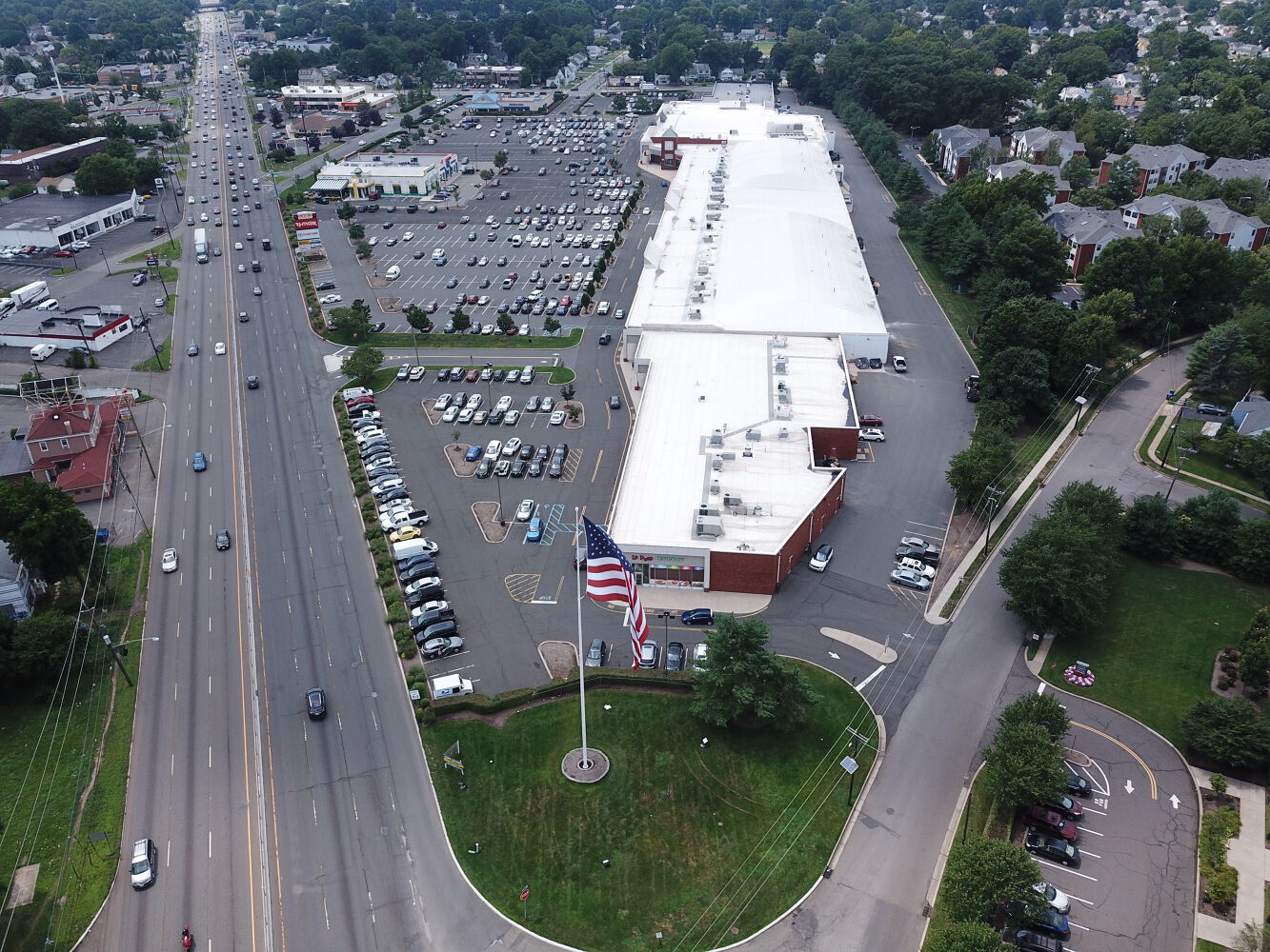 561 US-1, Edison, NJ 08817 | Crexi.com
