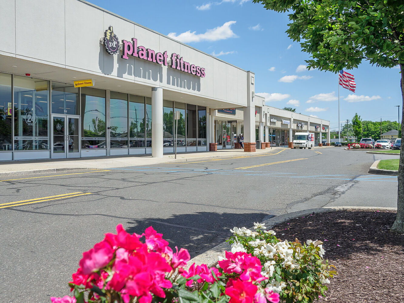 561 US-1, Edison, NJ 08817 | Crexi.com