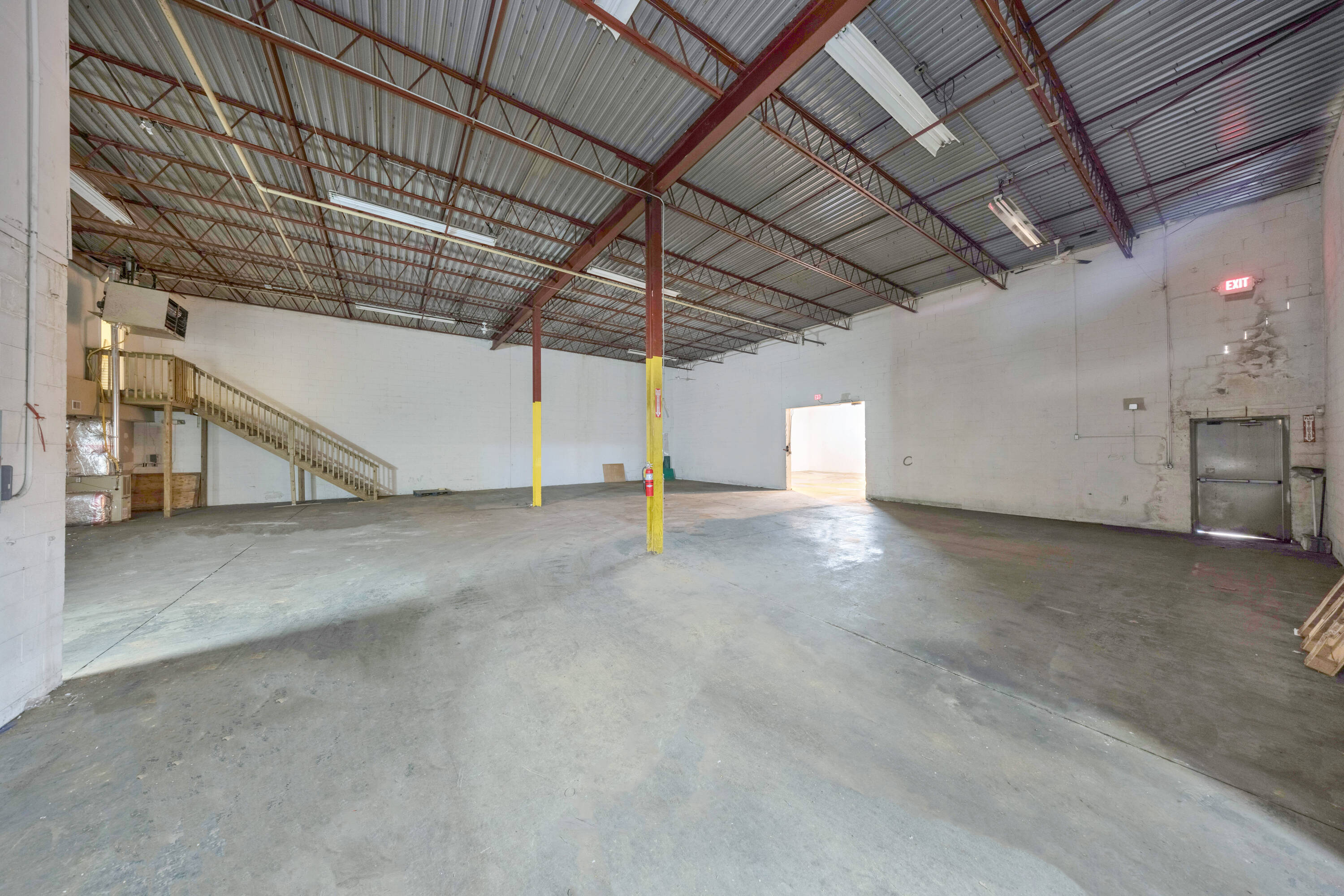 23823 Dequindre Rd, Hazel Park, MI 48030 | Crexi.com