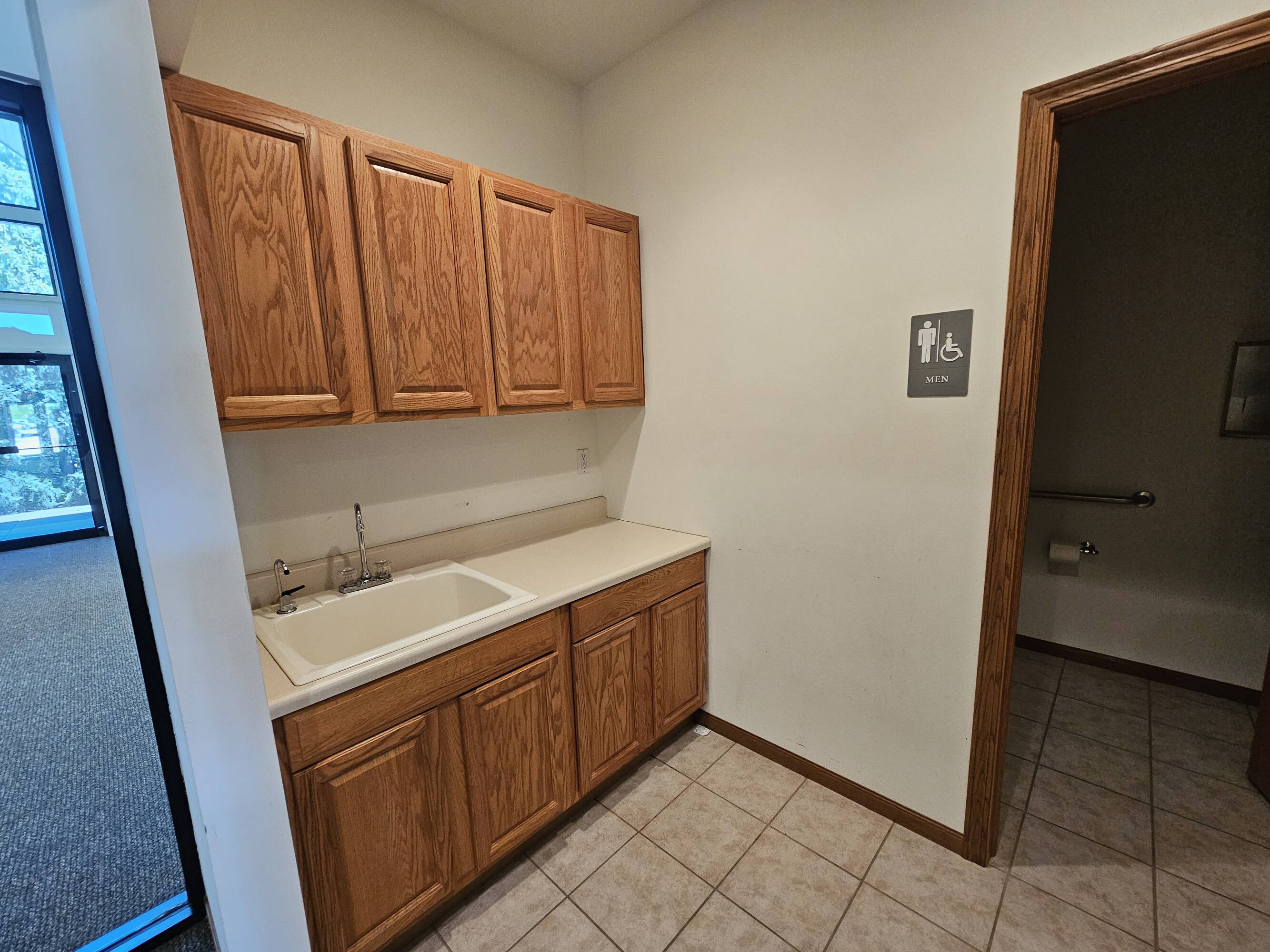 2902 Crossing Ct, Champaign, IL 61822 | Crexi.com