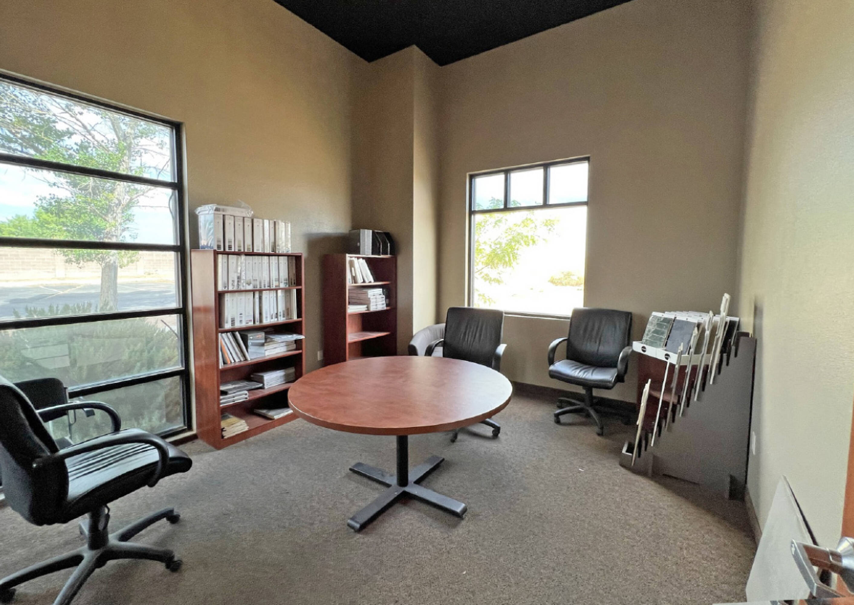 8500 Los Volcanes Rd NW, Albuquerque, NM 87121 | Crexi.com