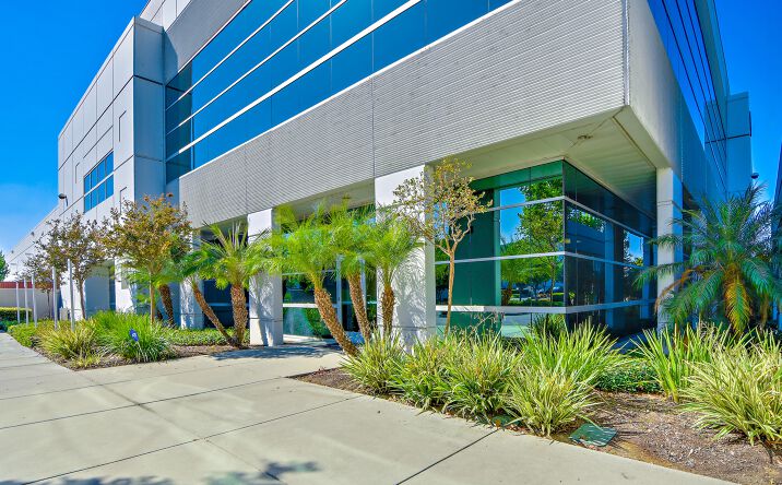 6 Centerpointe Drive Suite 700, La Palma, CA 90623 | Crexi.com