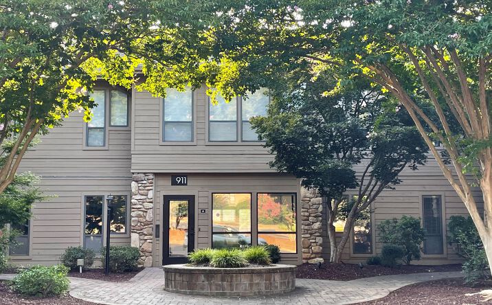 911 Paverstone Dr, Raleigh, NC 27615 | Crexi.com