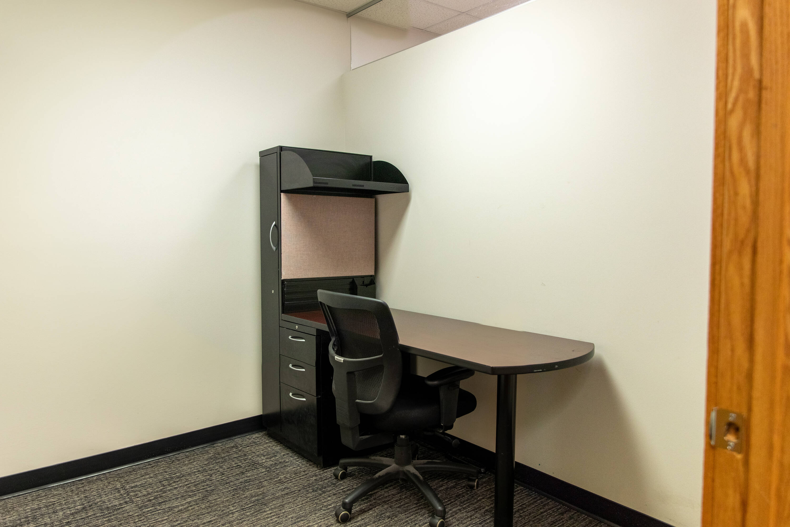 11820 Nicholas St, Omaha, NE 68154 | Crexi.com