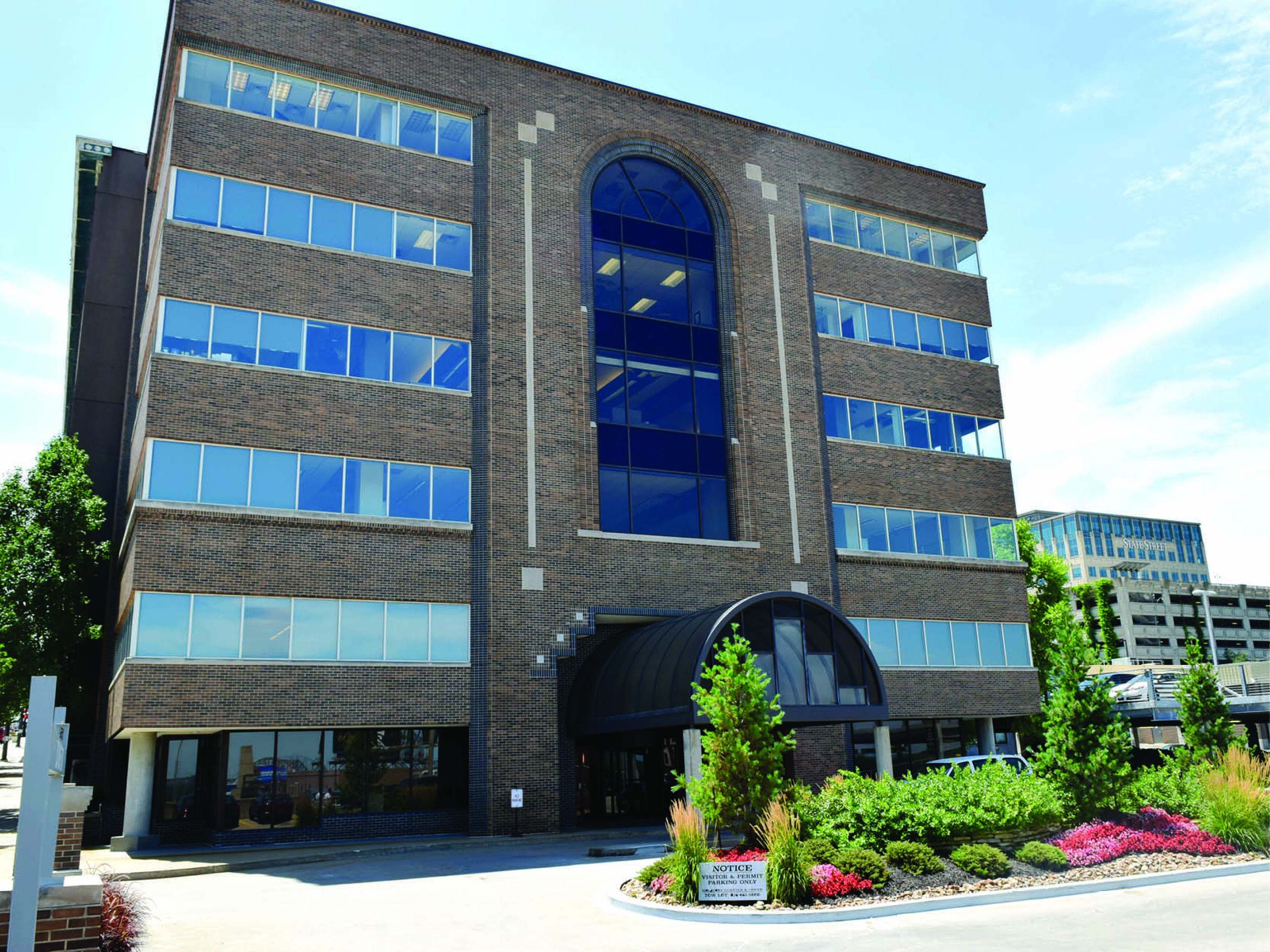 600 Broadway Blvd, Kansas City, MO 64105 | Crexi.com