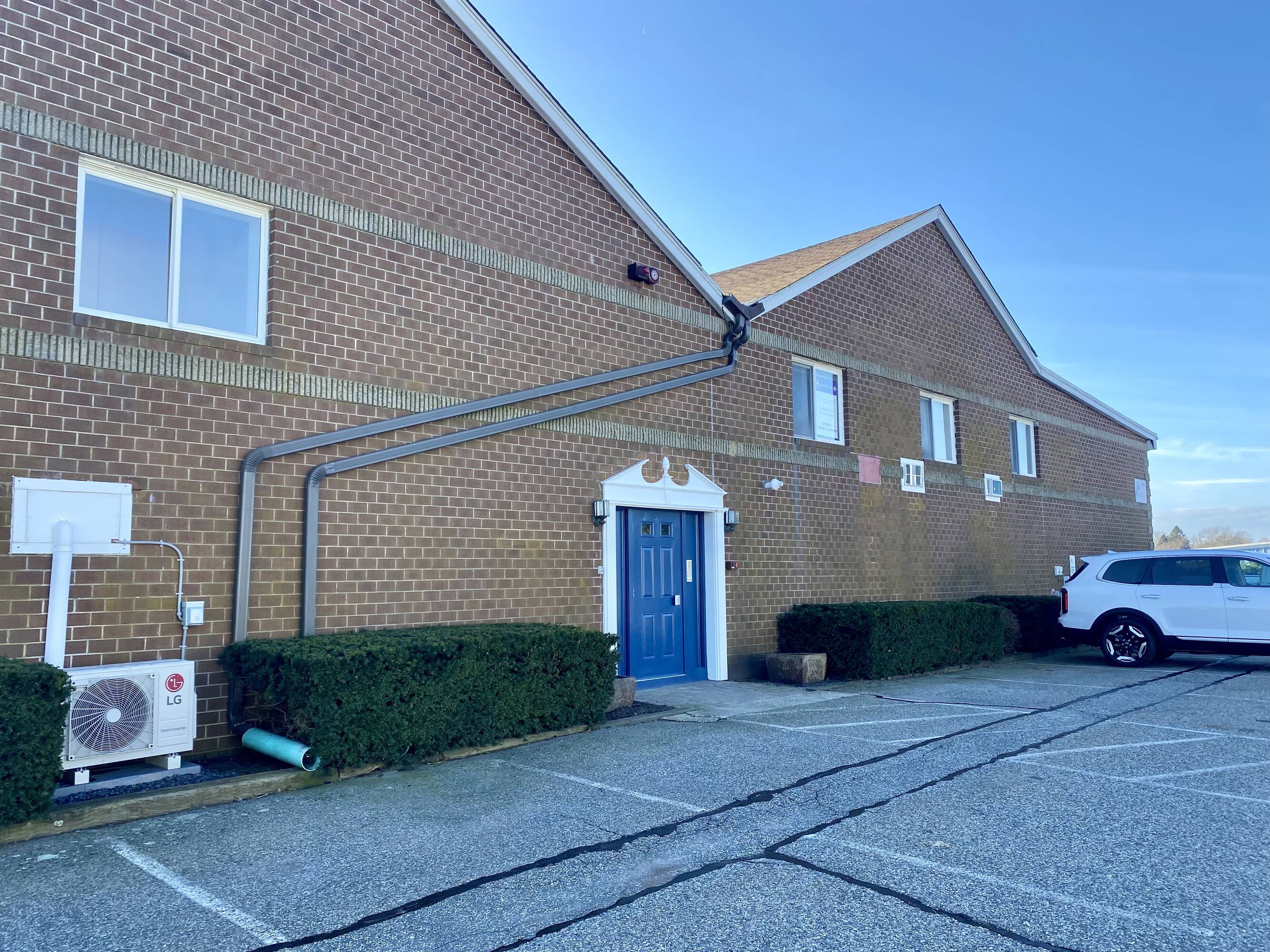 1676 E Main Rd, Portsmouth, RI 02871 | Crexi.com
