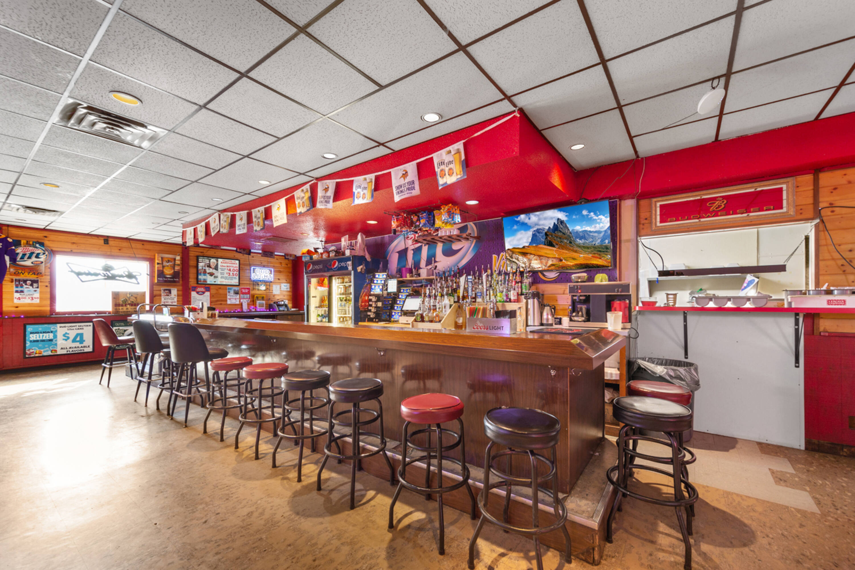 209 N 5th Ave E, Truman, MN 56088 | Crexi.com