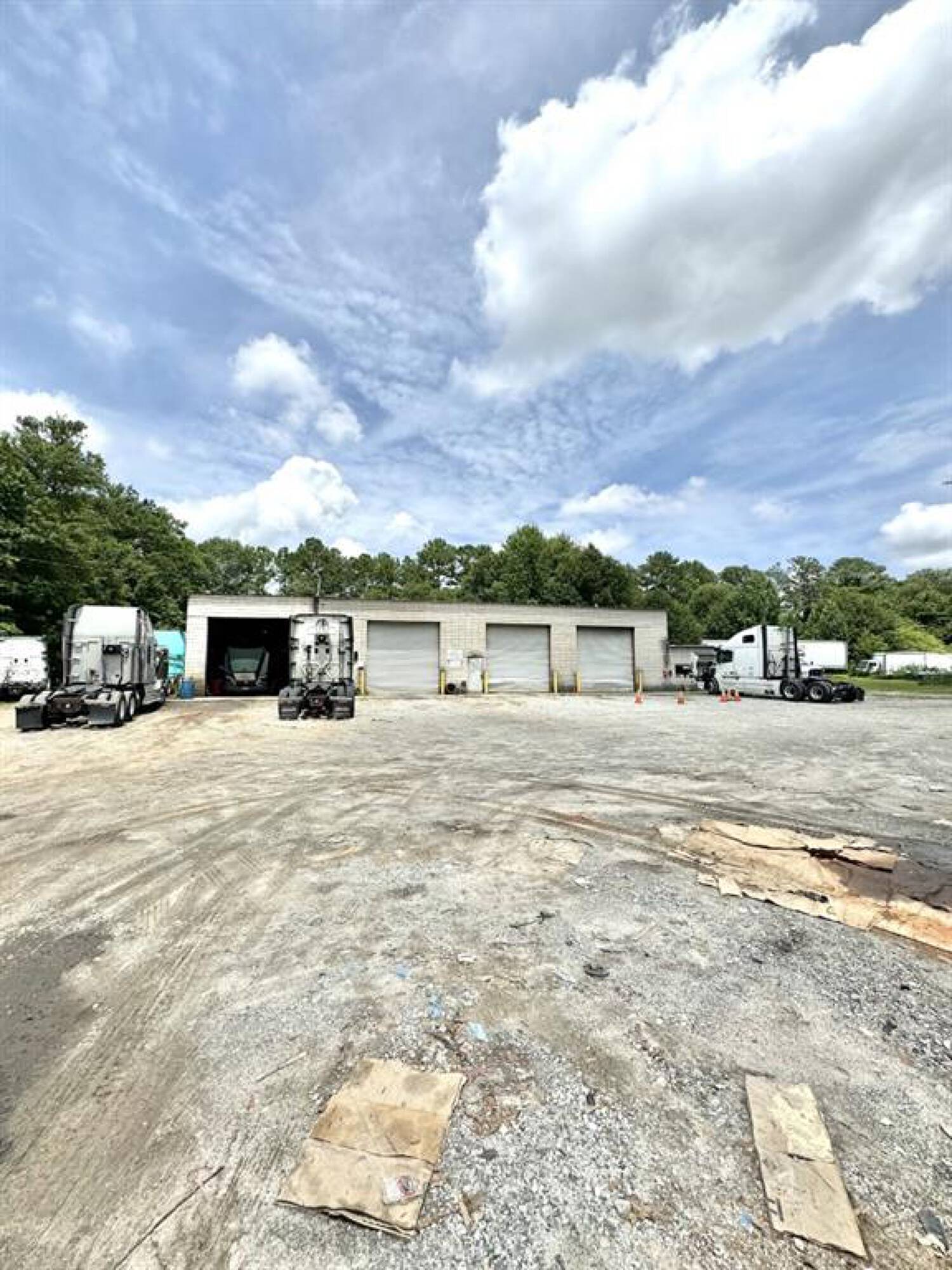 2881 Forest Pkwy Ellenwood Ga 30294null