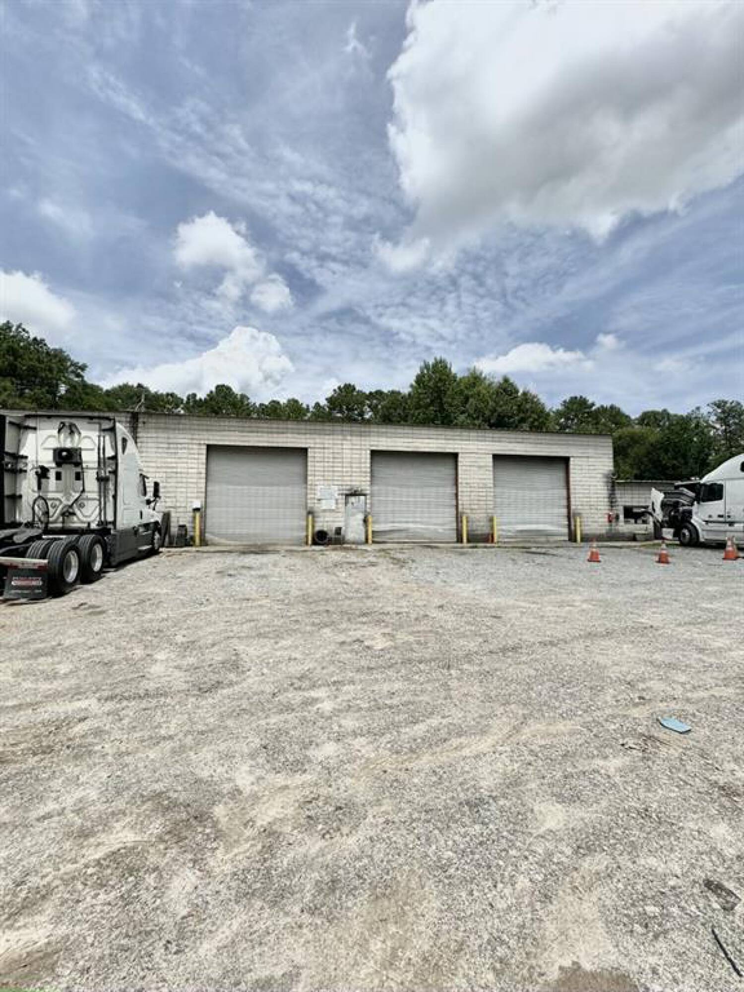 2881 Forest Pkwy Ellenwood Ga 30294null