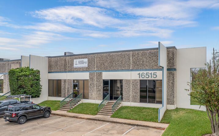 16515 Hedgecroft Dr, Houston, TX 77060 | Crexi.com