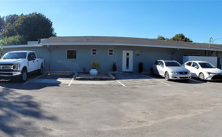 4182 S University Dr, Davie, FL 33328 | Crexi.com