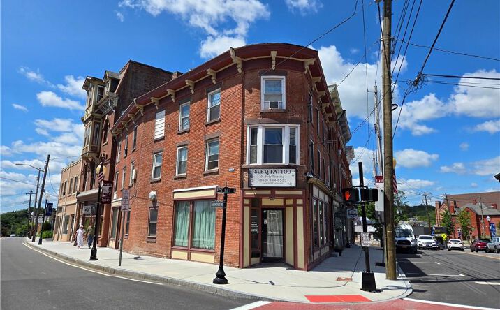 2 W Main St, Middletown, NY 10940 | Crexi.com