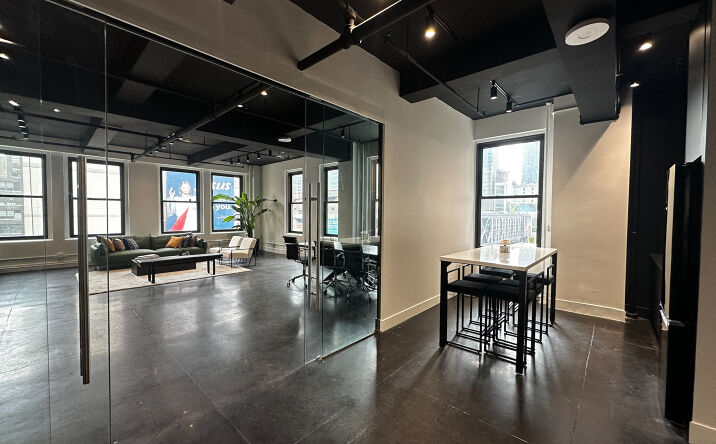 39th Street and 8th Avenue, New York, NY 10018 | Crexi.com
