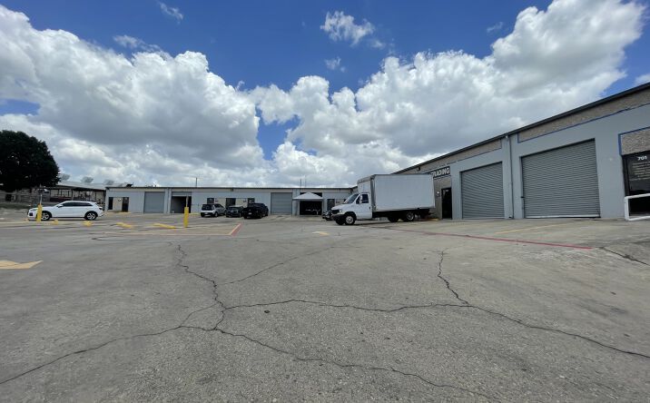 5504 Bandera Rd, San Antonio, TX 78238 | Crexi.com