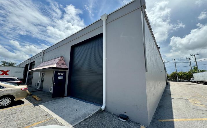 3669 NW 19 Street, Lauderdale Lakes, FL 33311 | Crexi.com