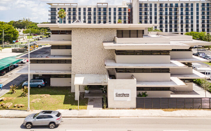 1125 NE 125th St, North Miami, FL 33161 | Crexi.com